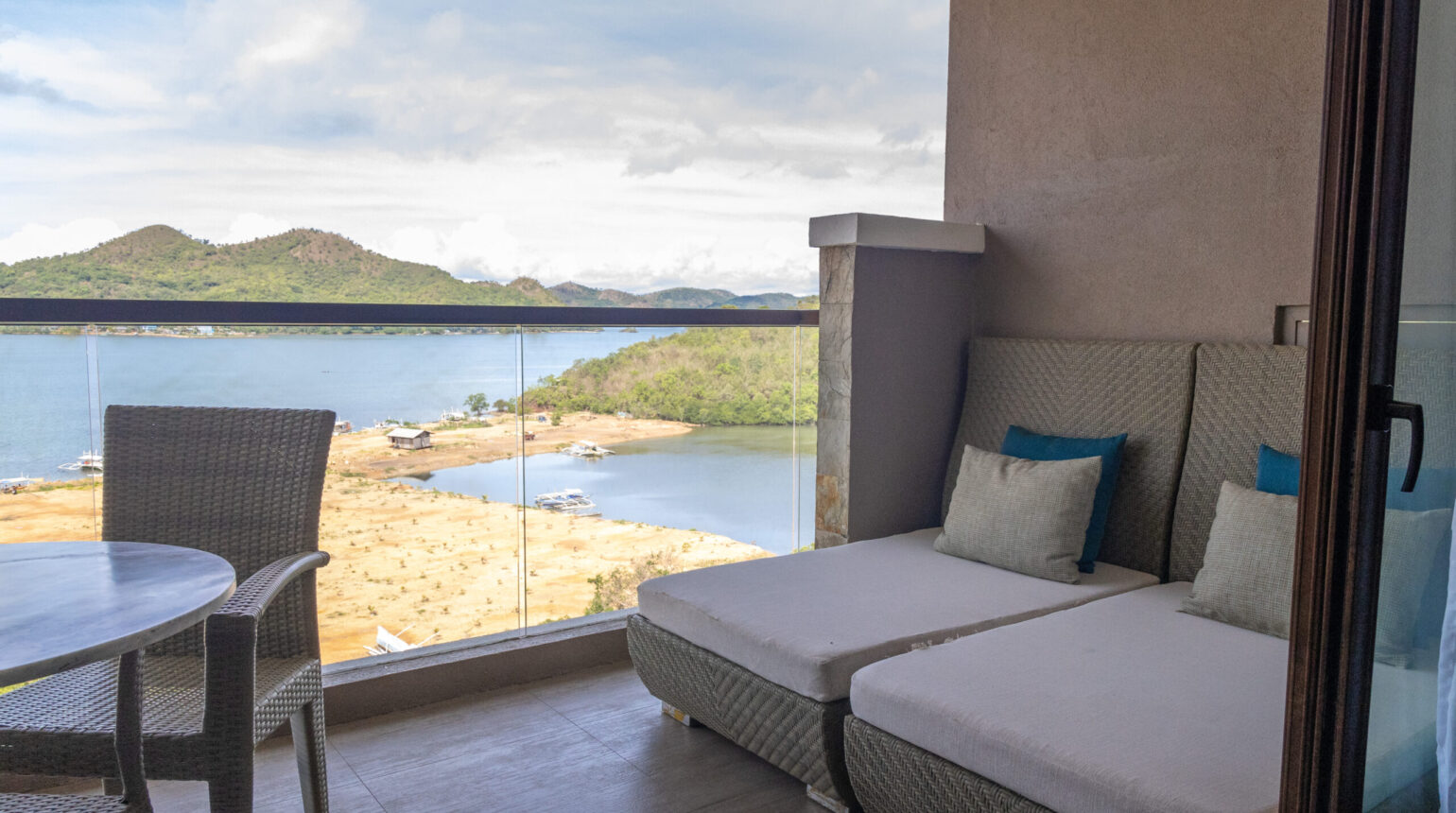 Premier Family – Zuri Resort Coron